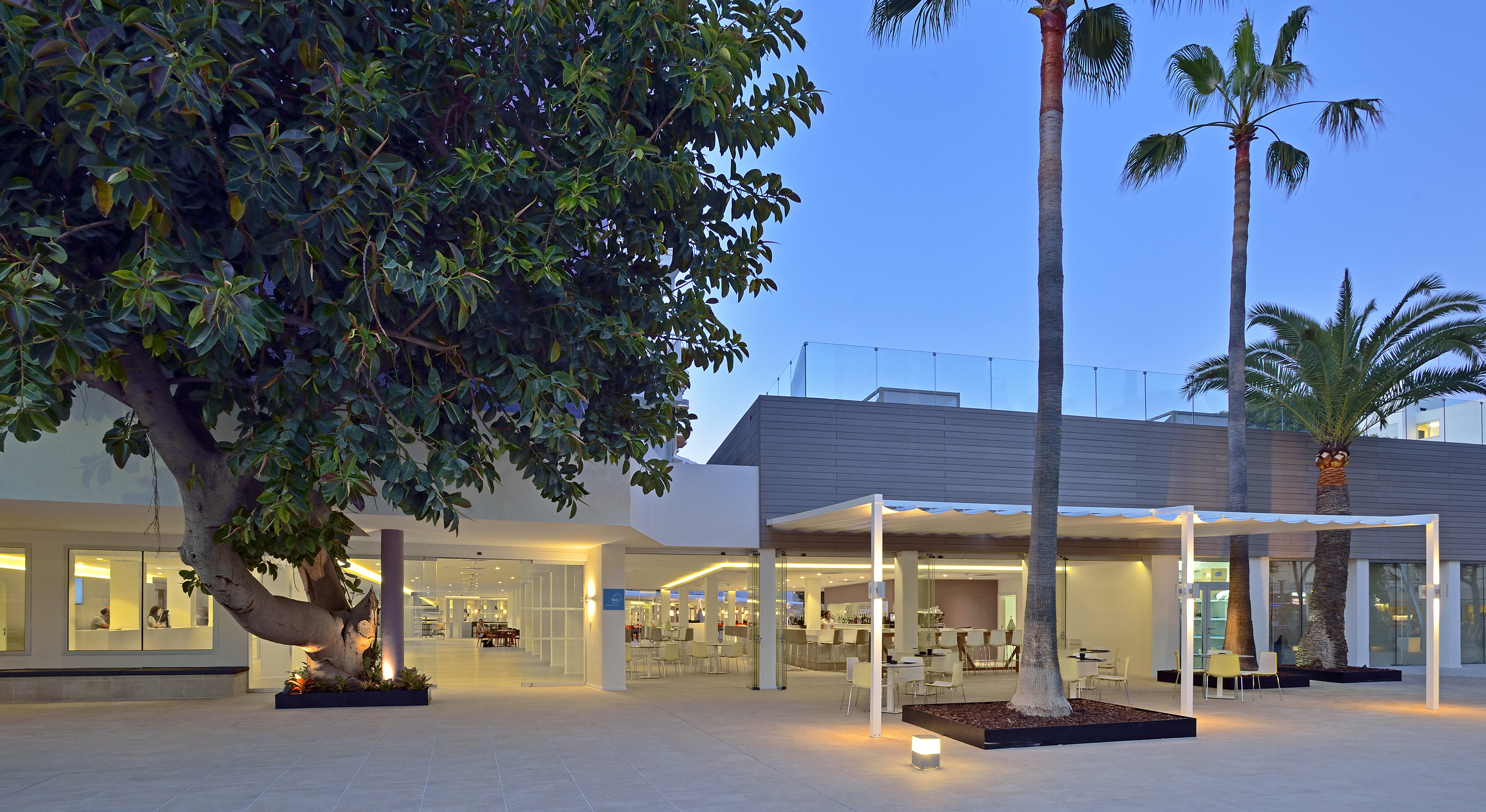 Picture Gallery, Virtual Tours and Videos in Sol House The Studio ...
