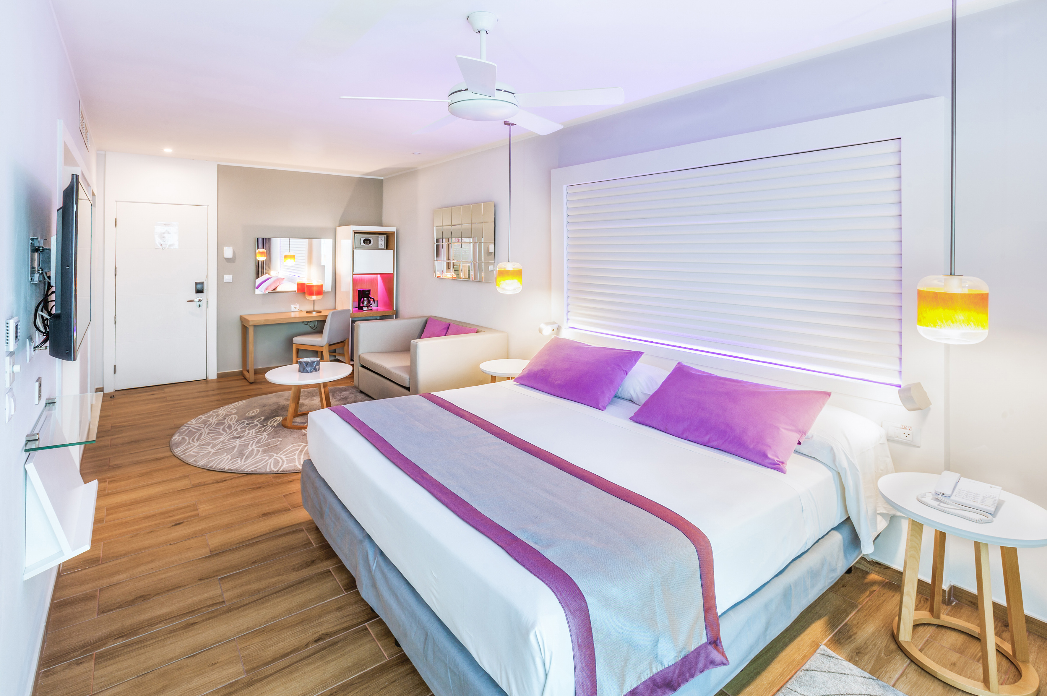 Details of the the reserve master suite garden swim up room - Paradisus ...