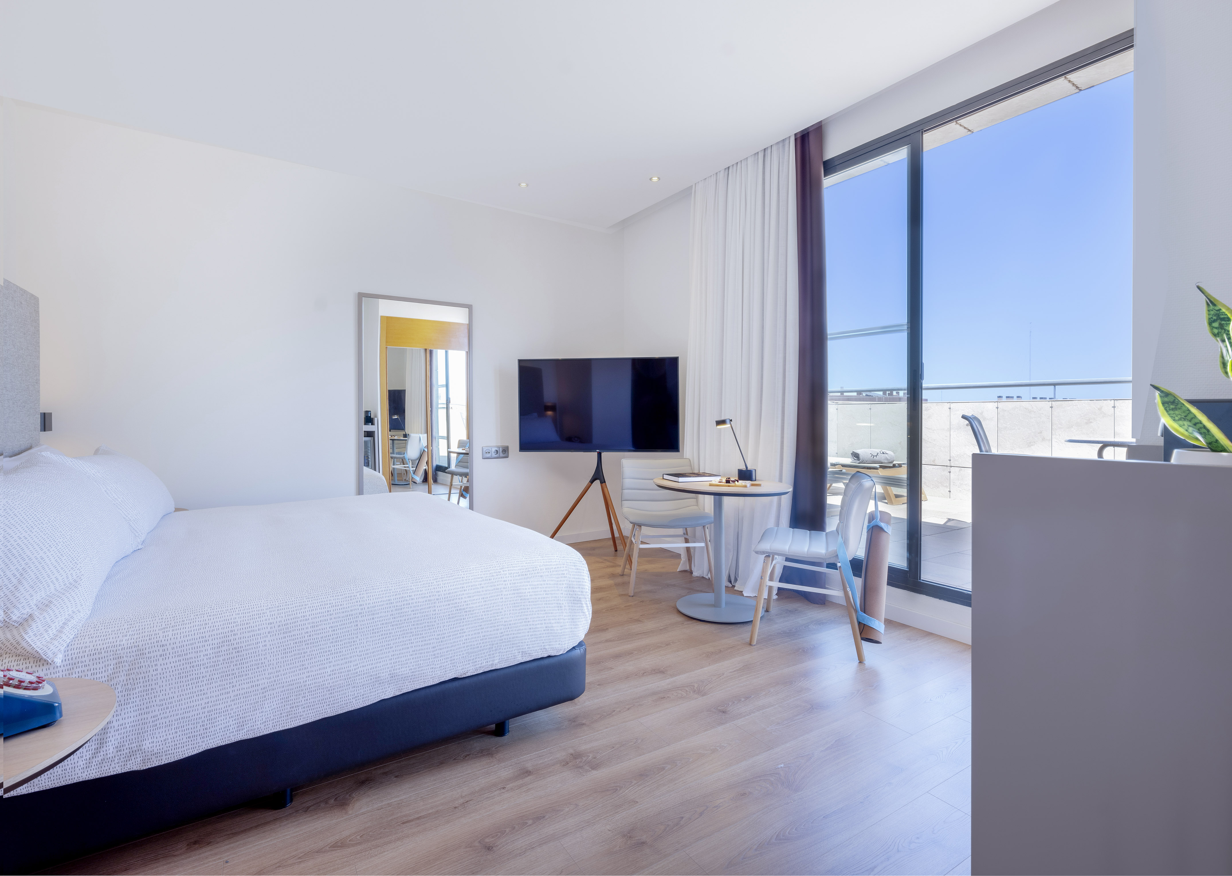 INNSiDE Valencia Oceanic | Best online price 4 star hotel in Valencia ...