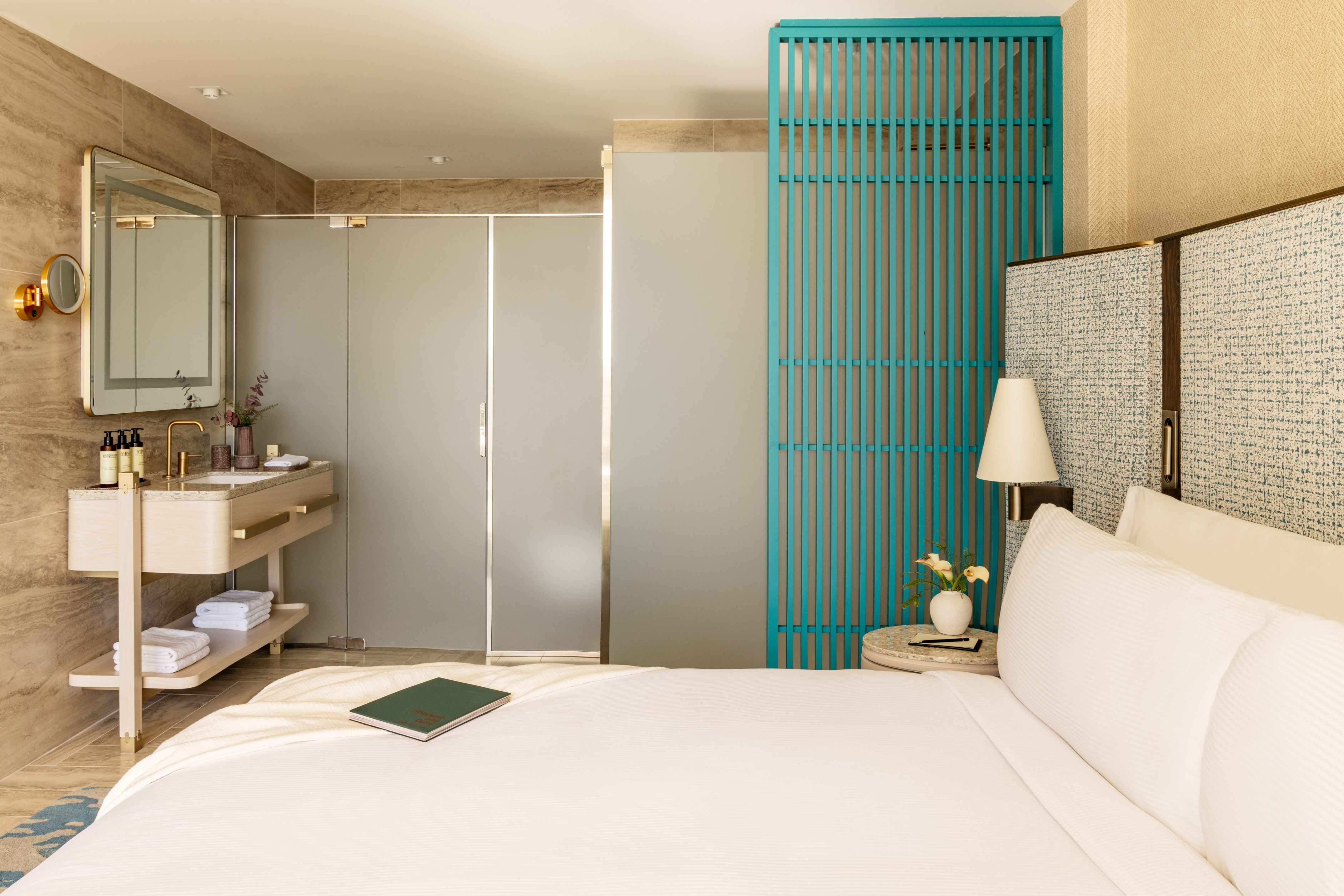 ME Malta | Best online price 5 star hotel in St. Julian's