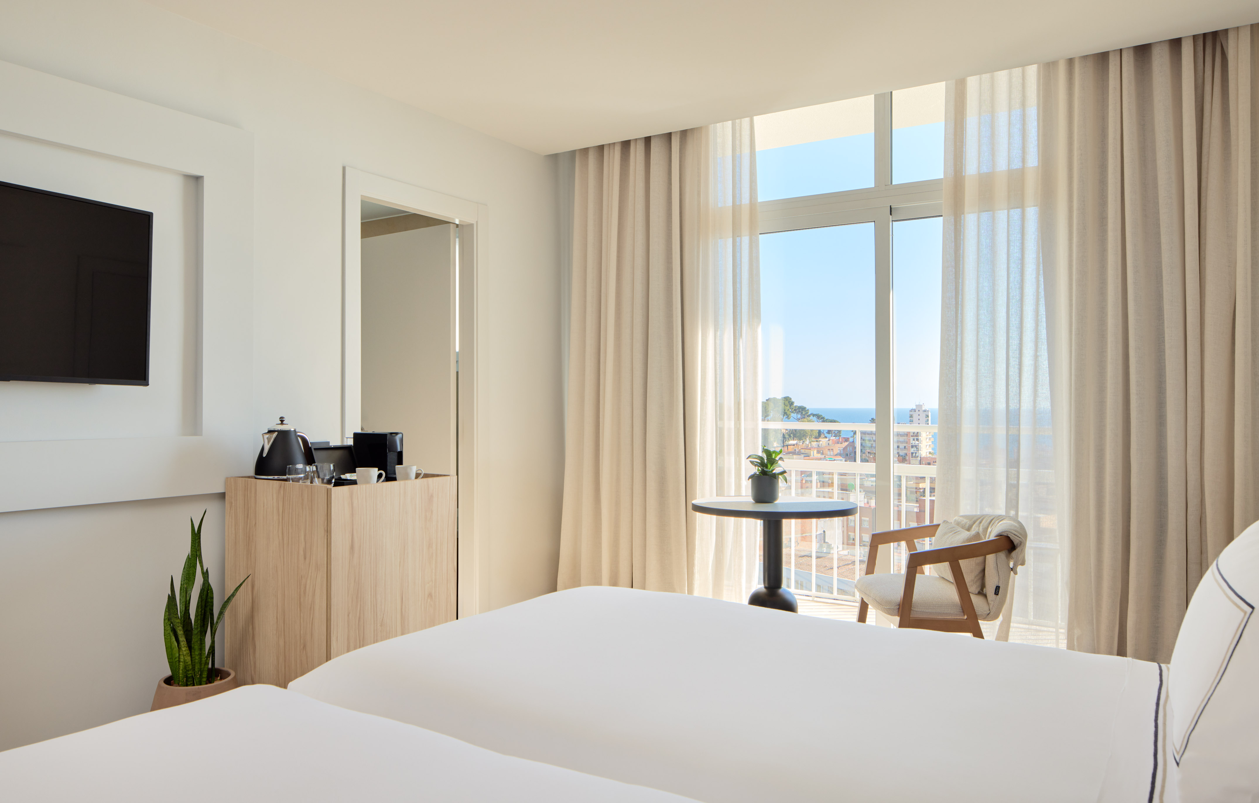 Meliá Lloret de Mar | Best online price 4 star superior hotel in Lloret ...